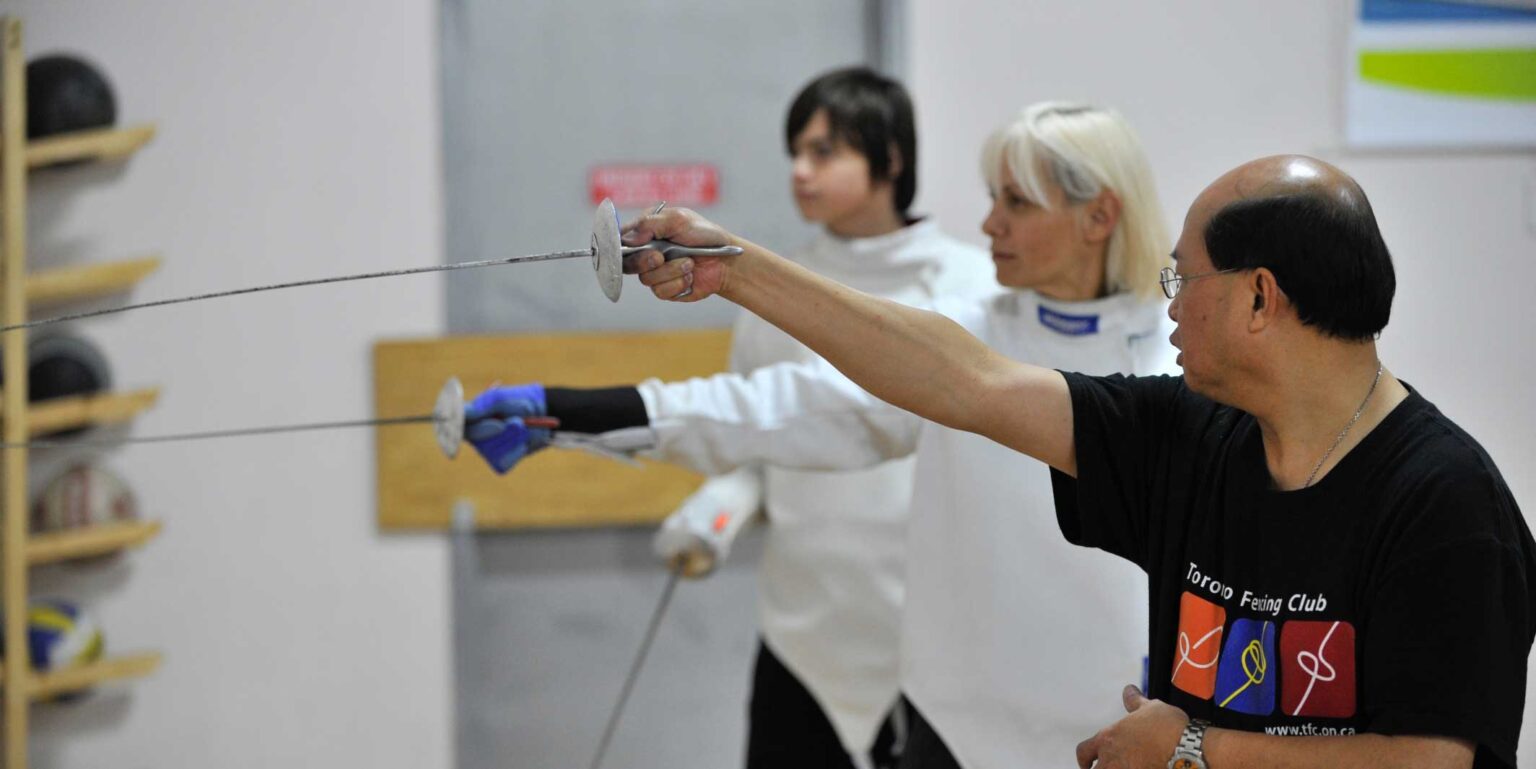 Beginner Program – Toronto Fencing Center